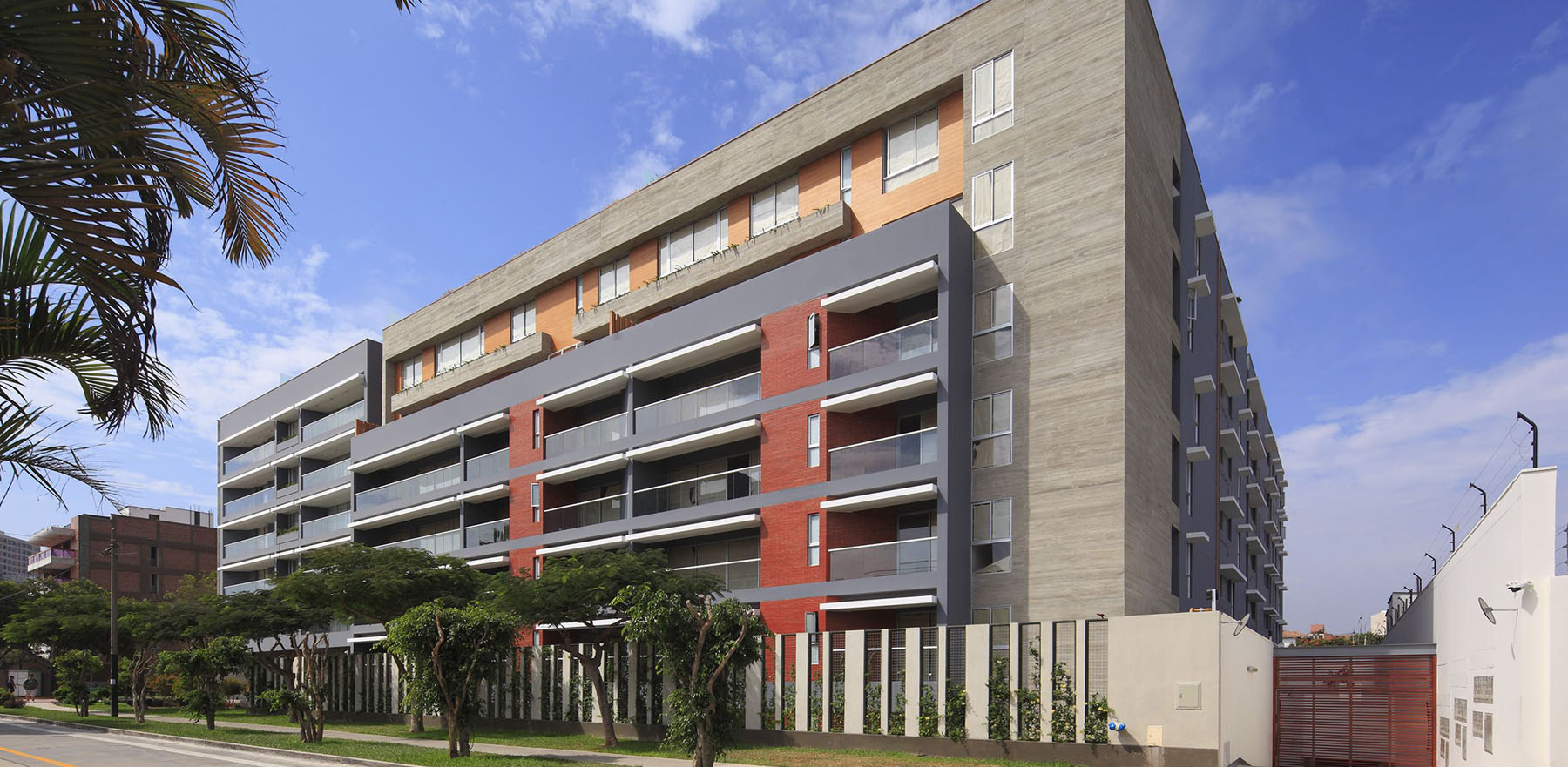 Diseño de Proyectos Multifamiliares en Lima, Perú